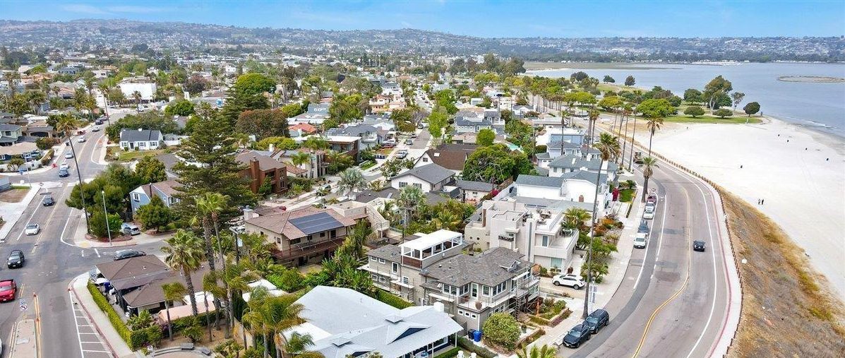 Crown Point Homes For Sale - San Diego, CA